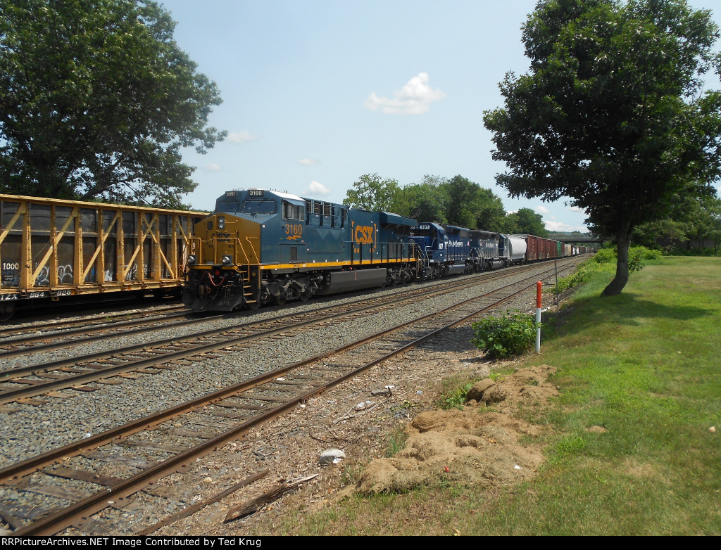 CSX 3160, MEC 607 & MEC 610